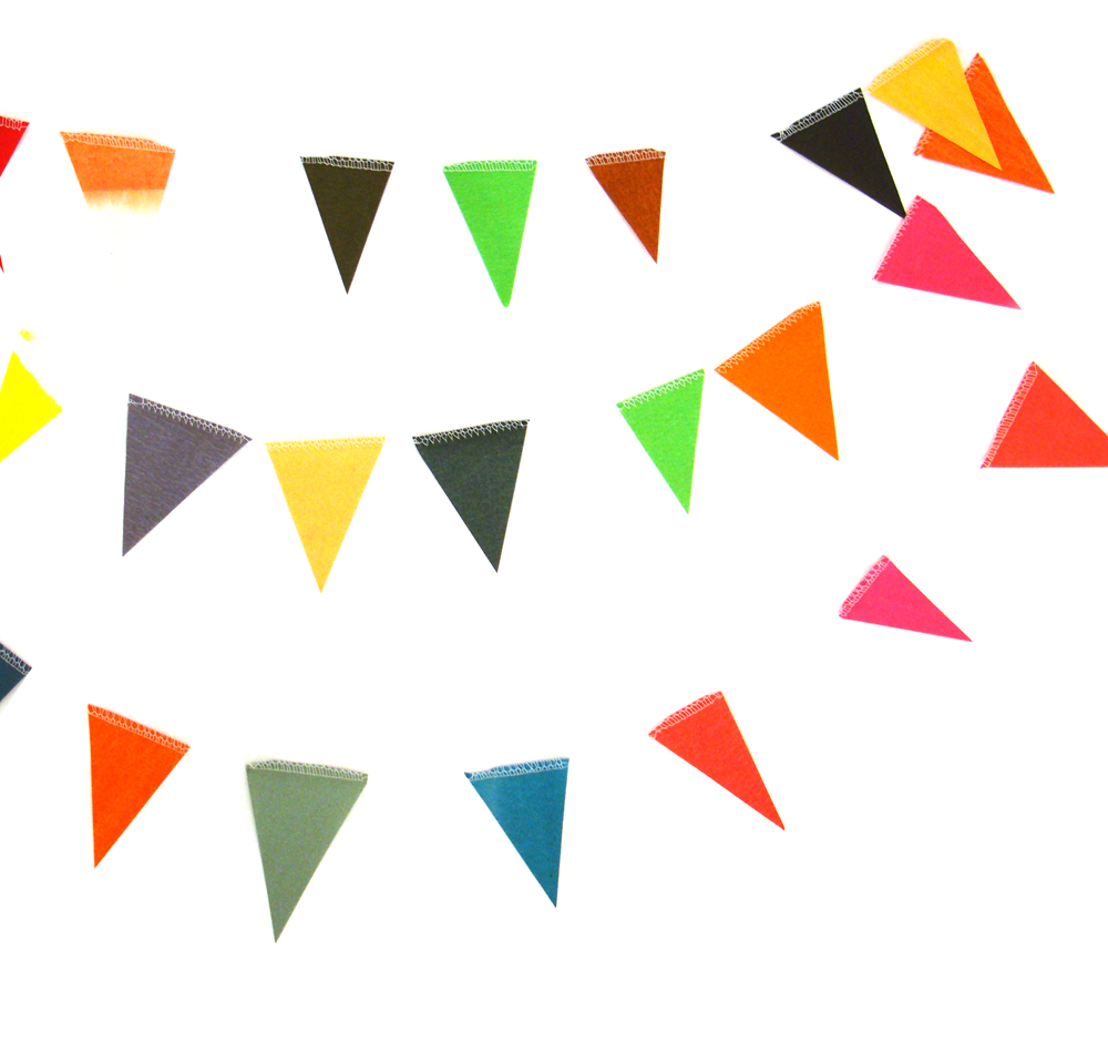 Guirlande Petits Fanions multicolore The Fabulous Garlands pour chambre ...